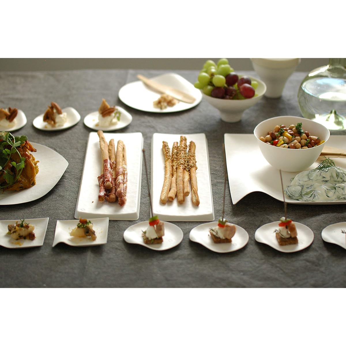 Wasara DM-014S Oblong Plate Set of 50 Paper Plates, Paper Containers ...